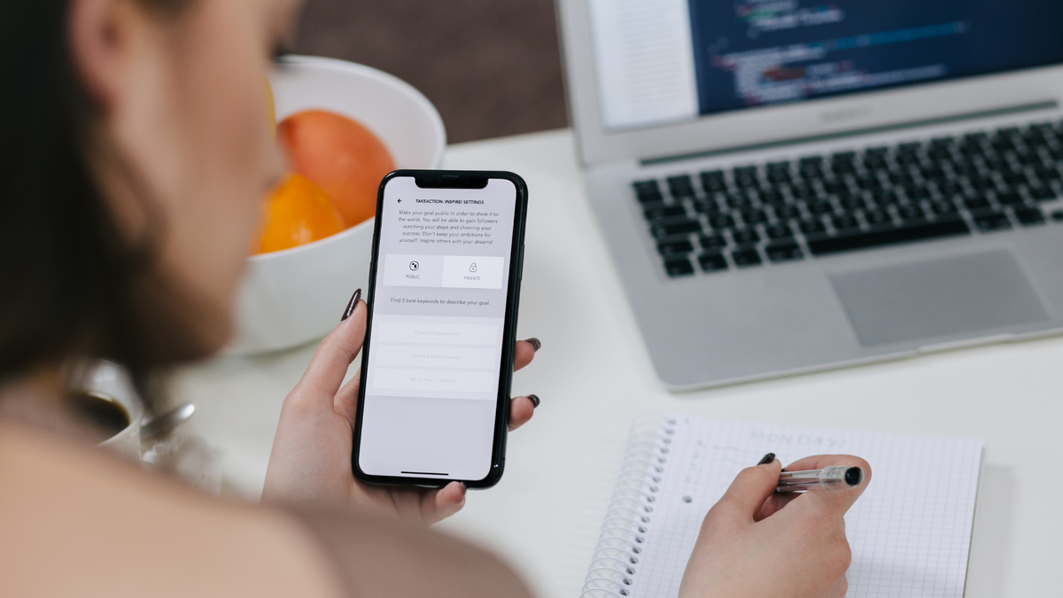 Your Quick Guide to mLearning – CorporateTrainingMaterials.com